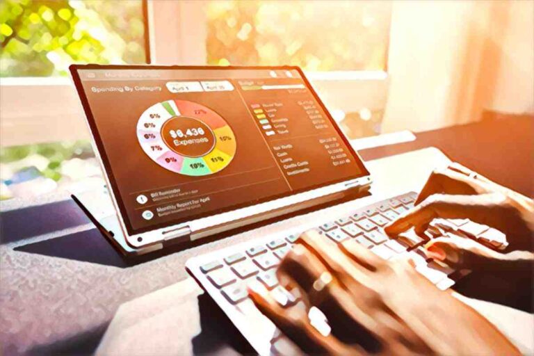 10 Awesome Ways How to Save Money as a Student Now